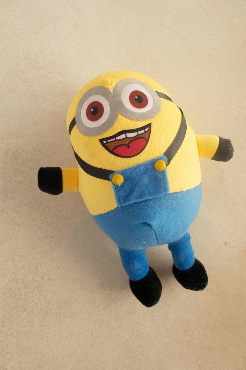 Minion Soft toy – Artista Prop Shop